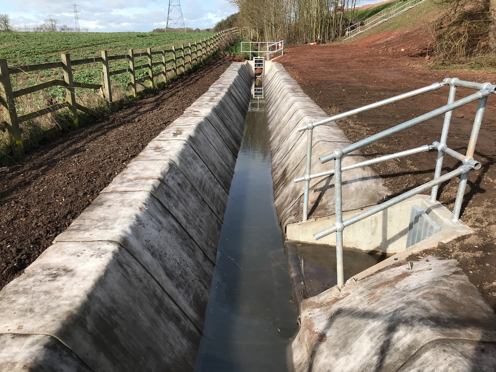 CC Channel Lining | M6, Junction 3, UK - Concrete Canvas