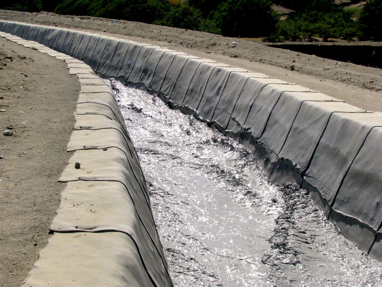 Concrete Canvas vs ST4 Concrete: Abrasion erosion resistance - Concrete ...
